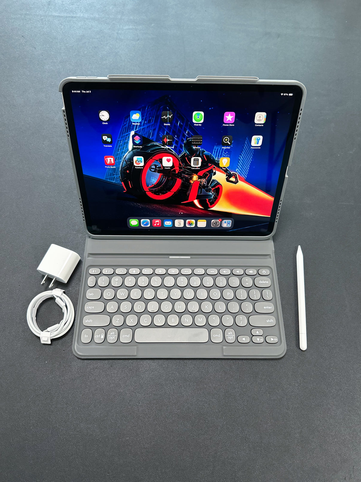 iPad Air 13” 2025 / M3 / 128 GB / WIFI + CELL – yosgt